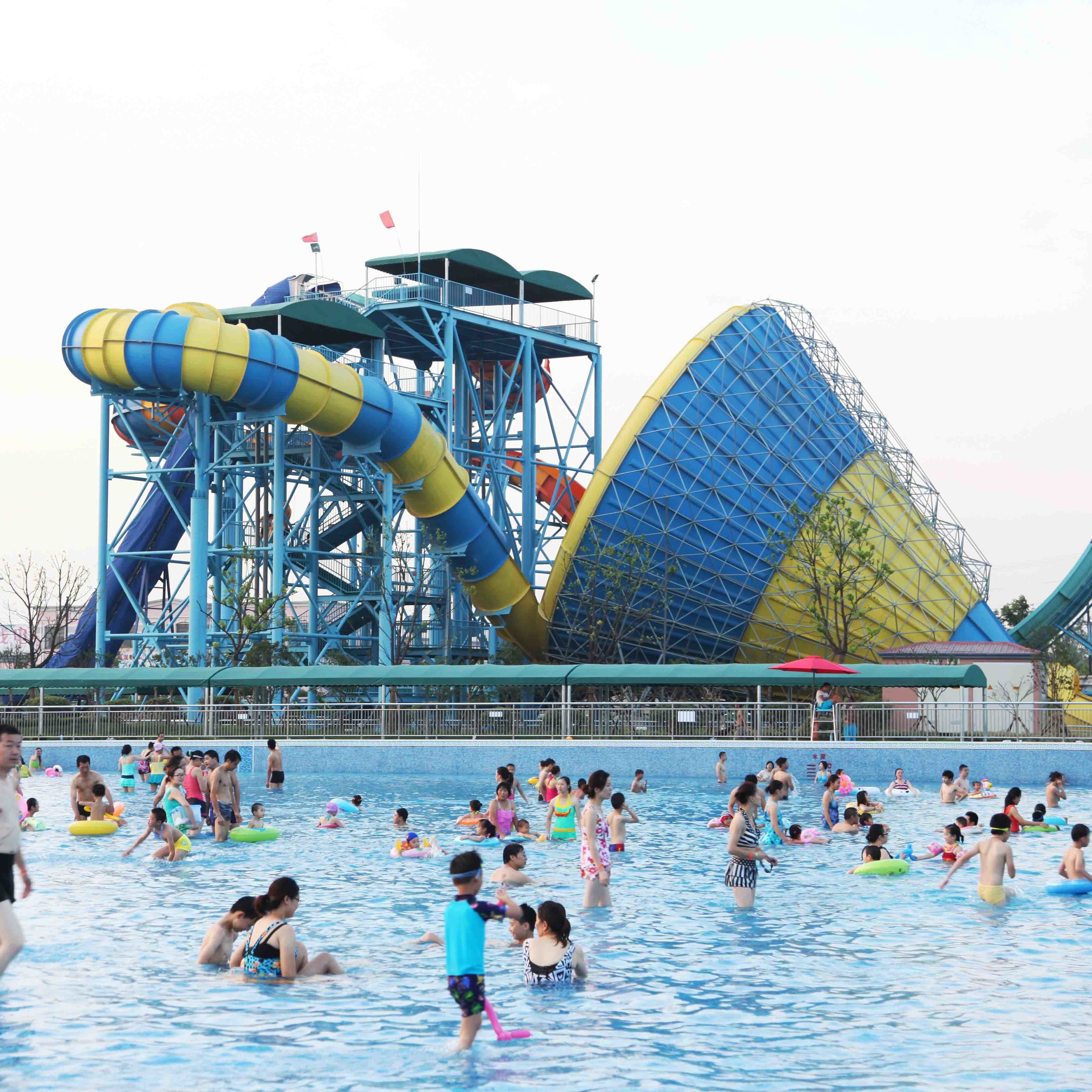 Tornado Large Fiberglass Water Slides , 720 Riders Per Hour Capacity of ...