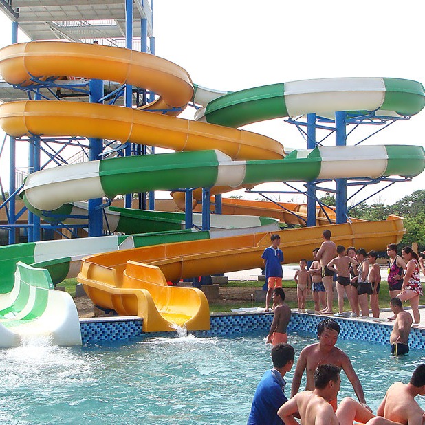Long Raft Plastic Water Slide for Children and Adult , Spiral Water ...