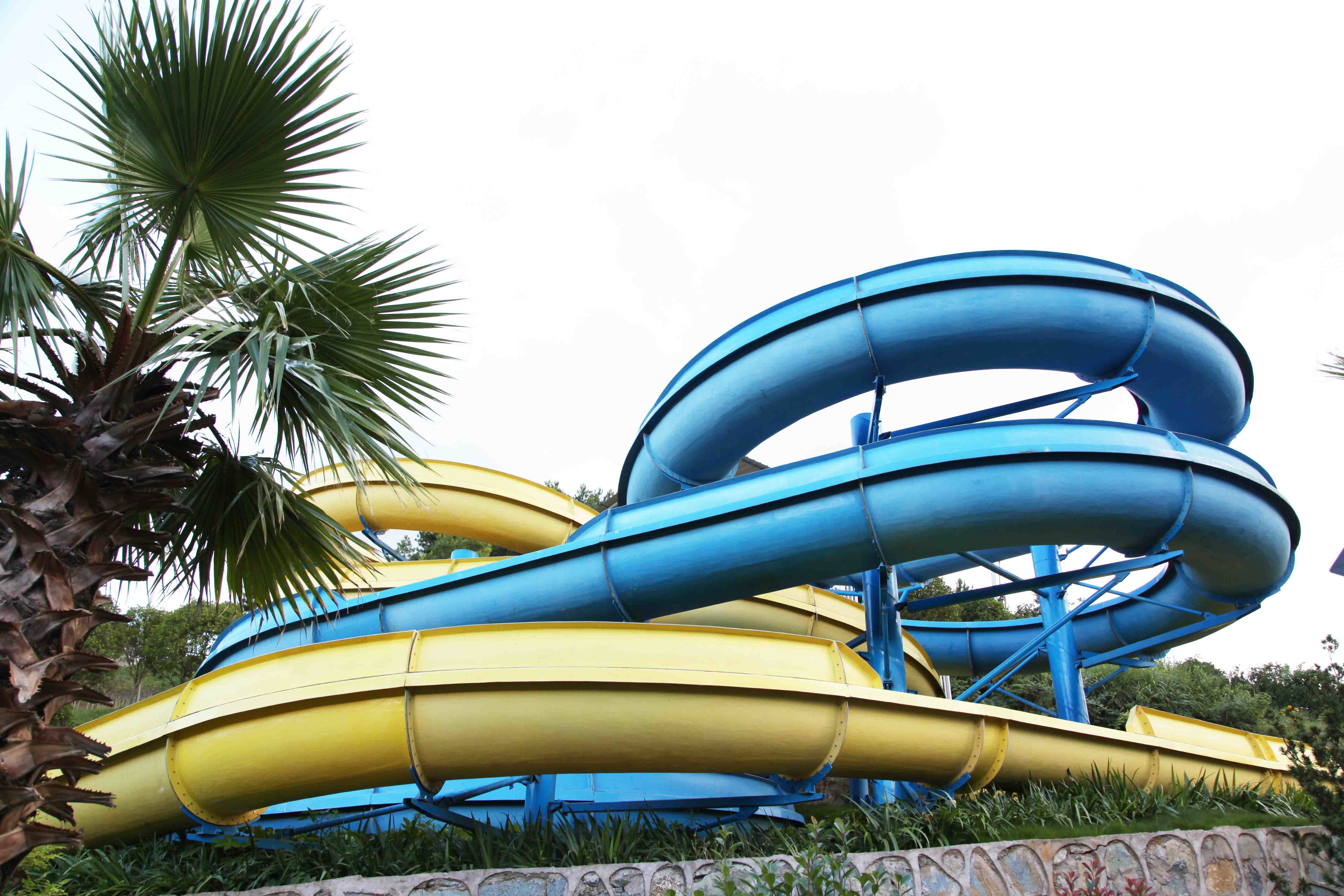 Large Custom Water Slides / Water Amusement Play Equipment For Families ...