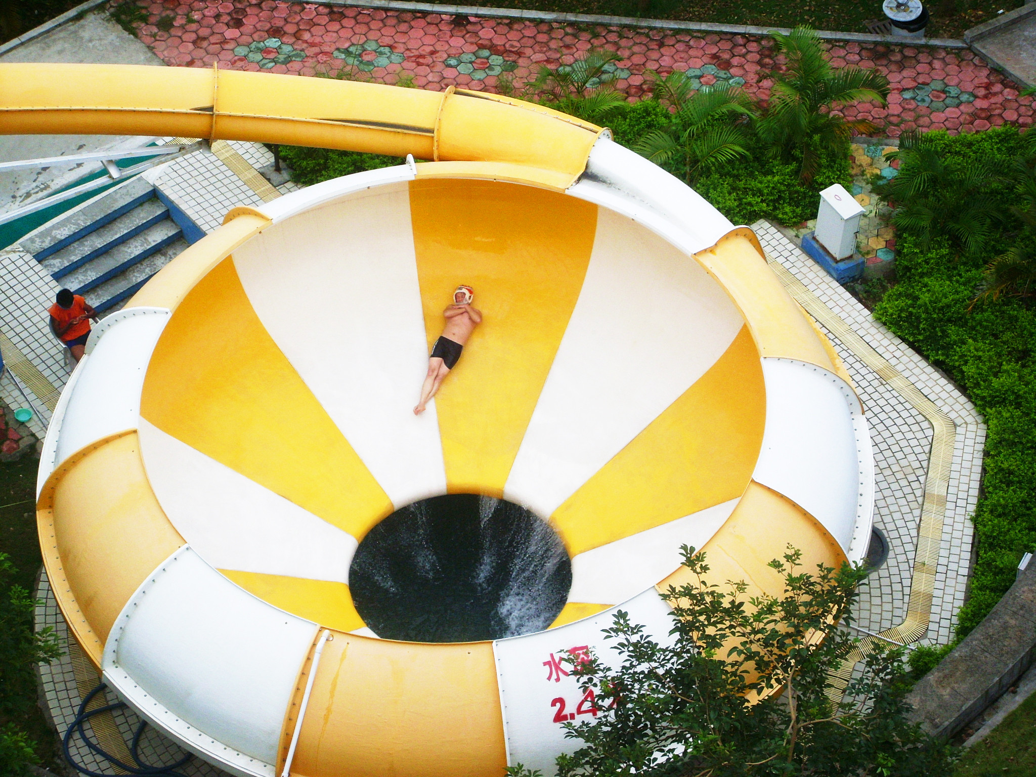 Commercial Fiberglass Cloth Outdoor Water Slides Plastic Slide 20*17m ...
