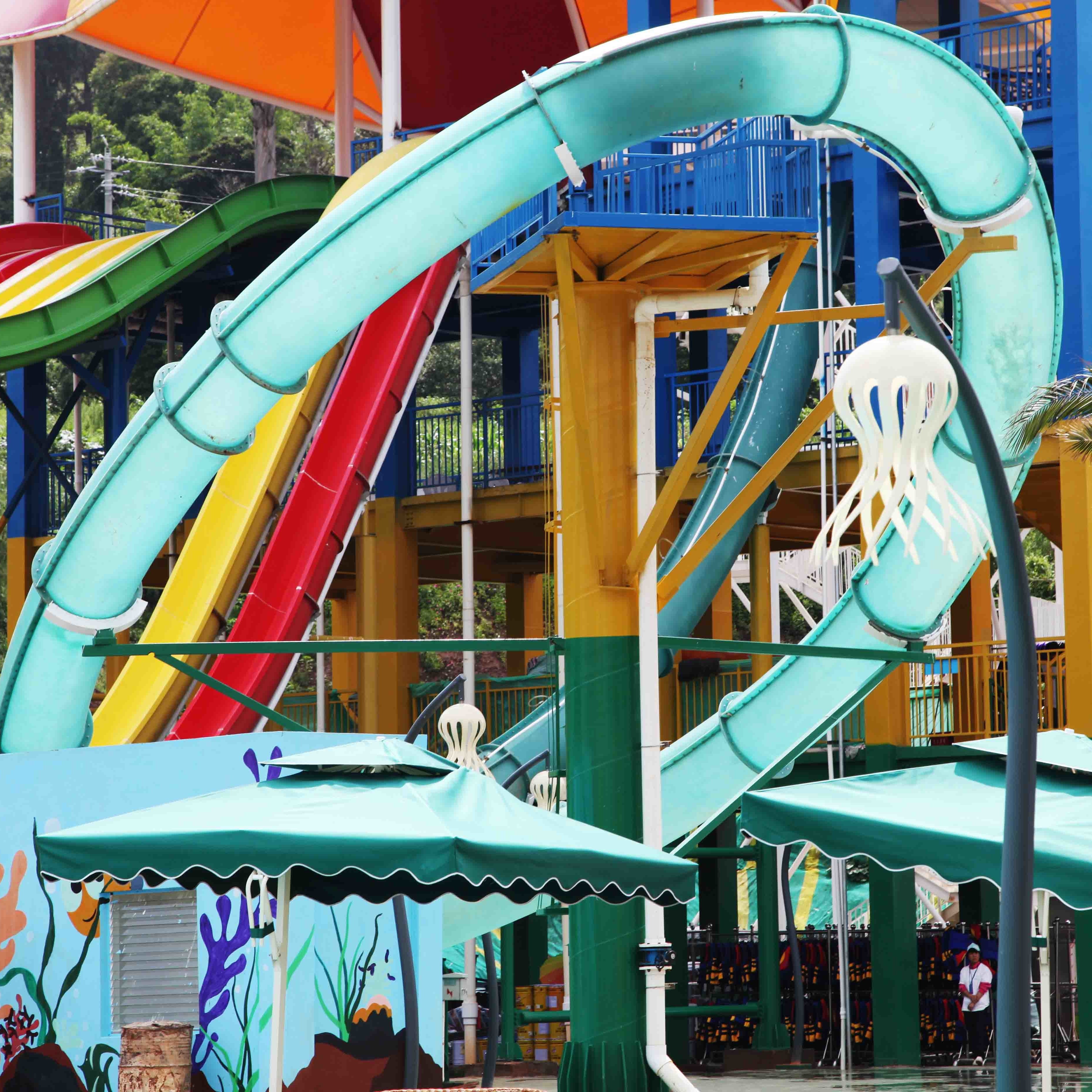 Aqua Loop Huge Fiberglass Water Slides For Adult , Fixed Type Slide for ...