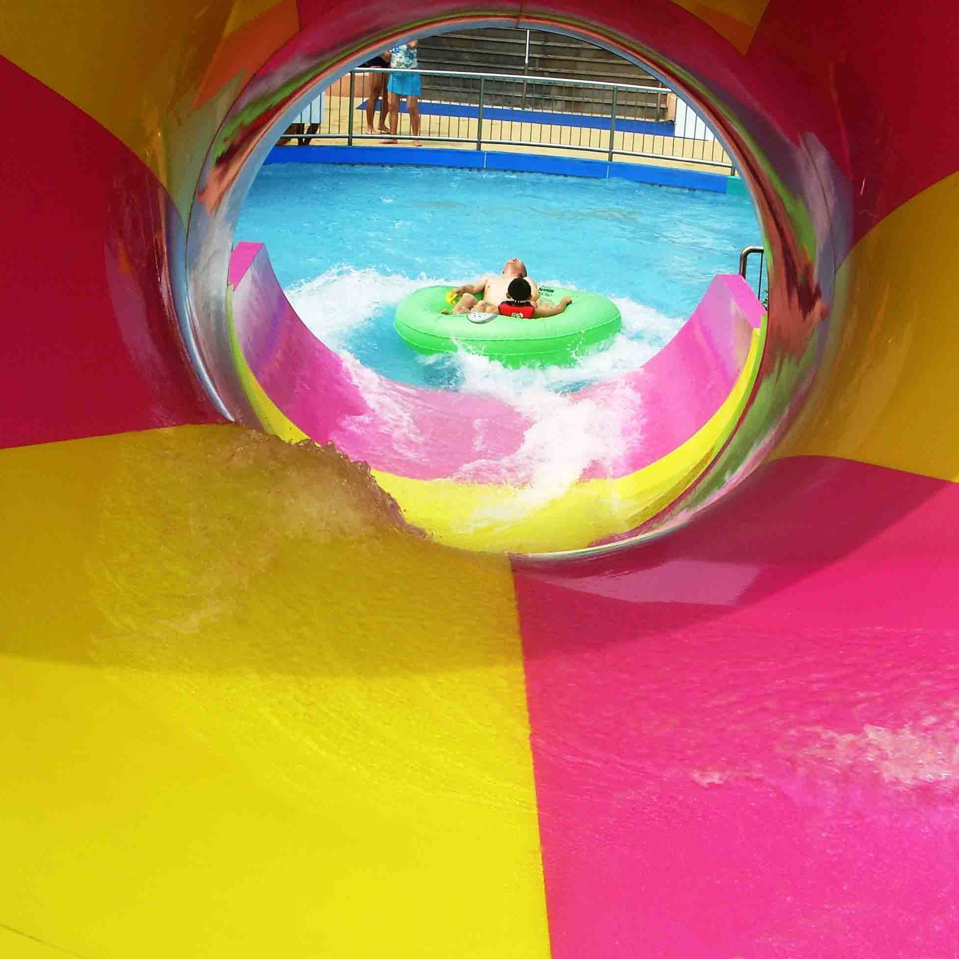 Super Tornado Fiberglass Water Slides 14.6m Platform Height for Themed ...