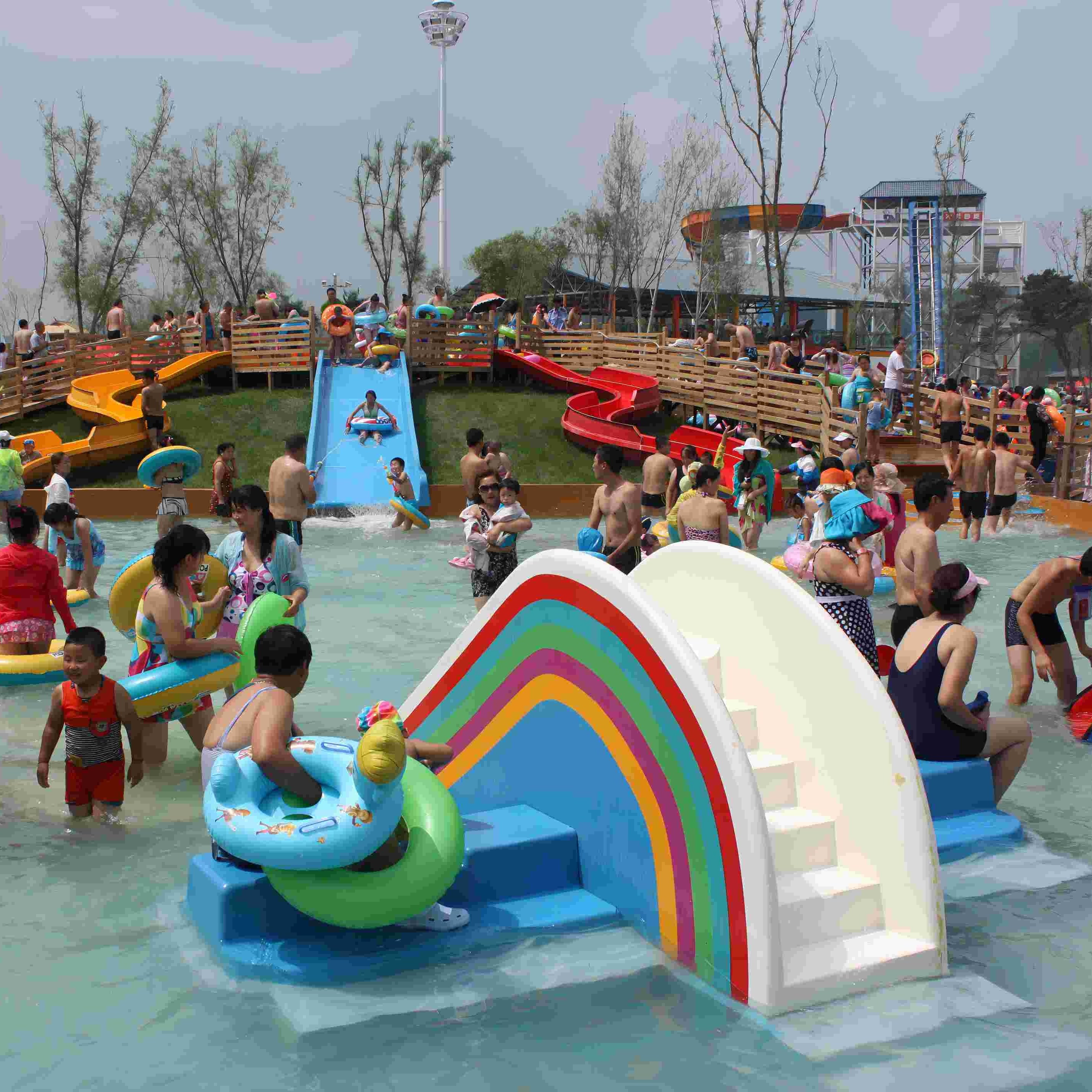 Small Rainbow Bridge Slide, Children Water Park Slide of Small ...