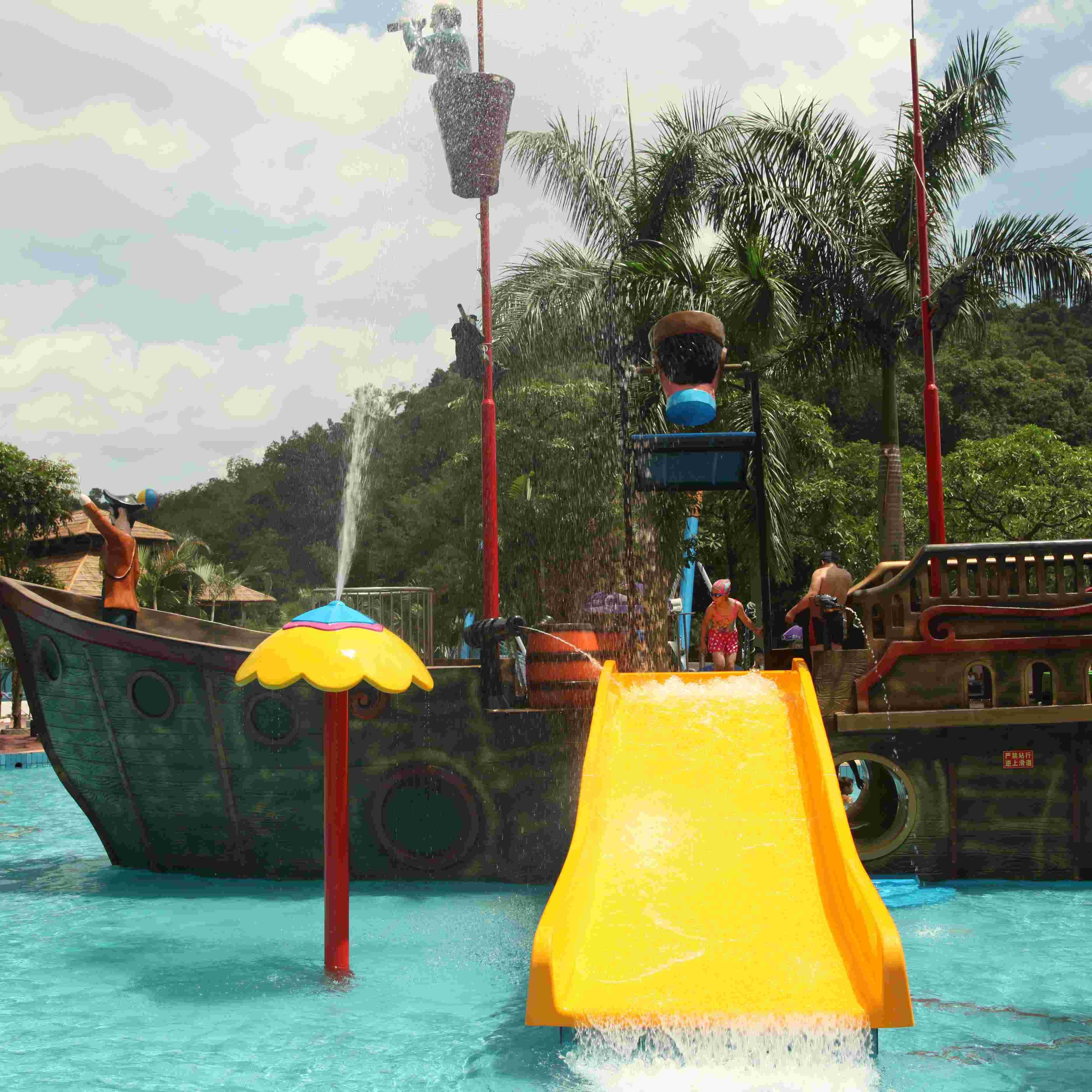 Large Holiday Resort Fiberglass Pirate Ship For Theme Water Parks , 19* ...