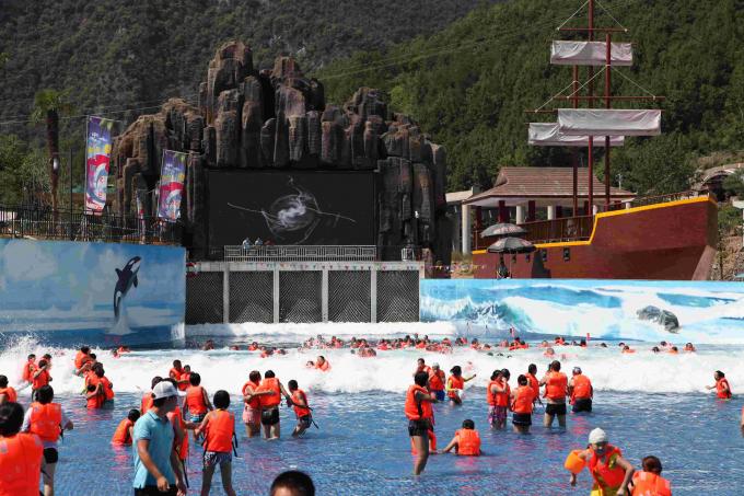 Water Park Wave Pool Equipment, Waterpark Wave Machine For Kids / Adults